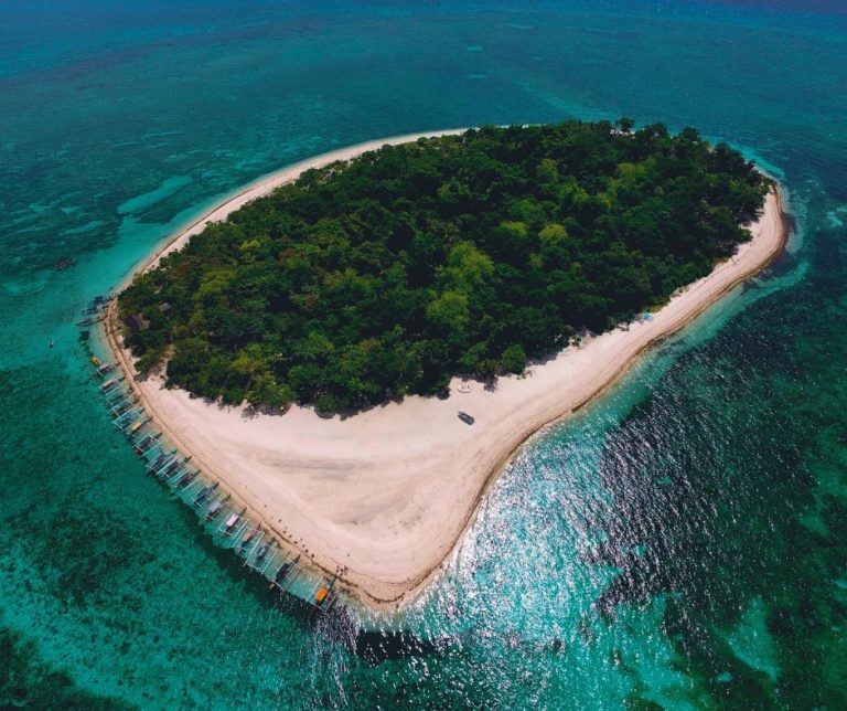 What you need to know about customs duties when shipping to the British ...