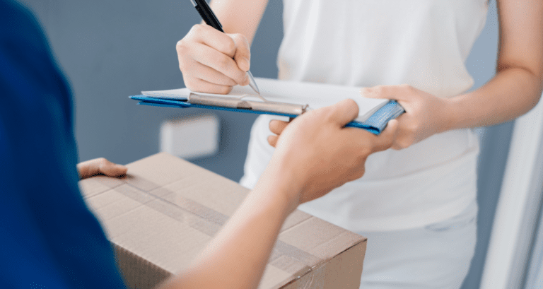 What is door-to-door shipping and how does it work? - 1 JML Corporation