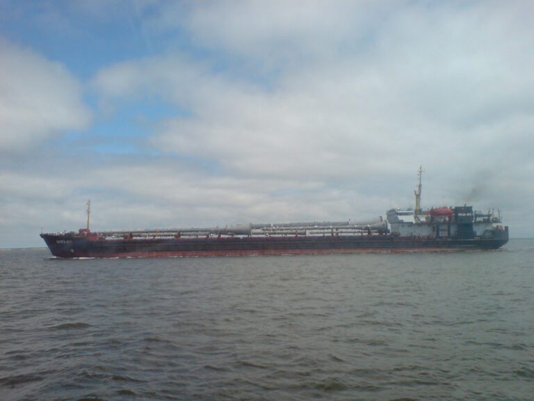 4 Qualities of a Top Freight Shipping Company - 1 JML Corporation